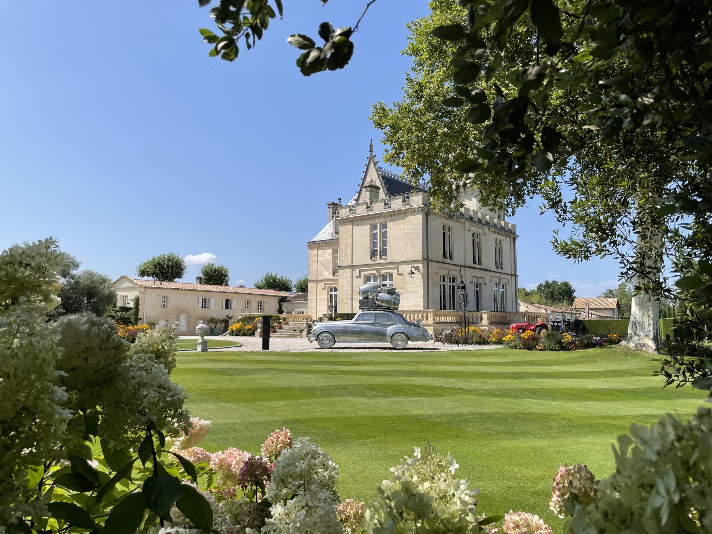 Que faire à Pessac en une journée ? Nature, street art, vin et plus